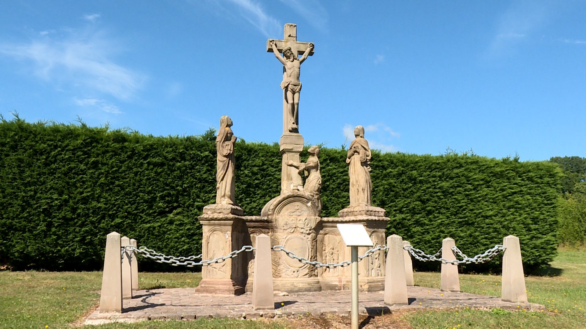Le calvaire renaissance de Grundviller - Mosaik Cristal