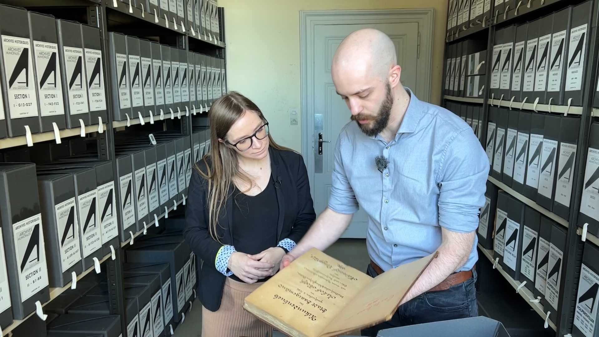 En immersion... avec un archiviste - Mosaik Cristal