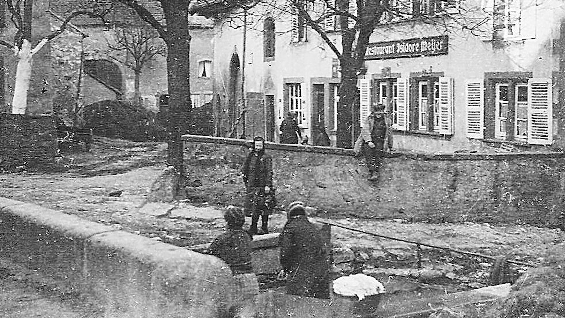 Histoires d’Histoire : Bining et ses fontaines - Mosaik Cristal