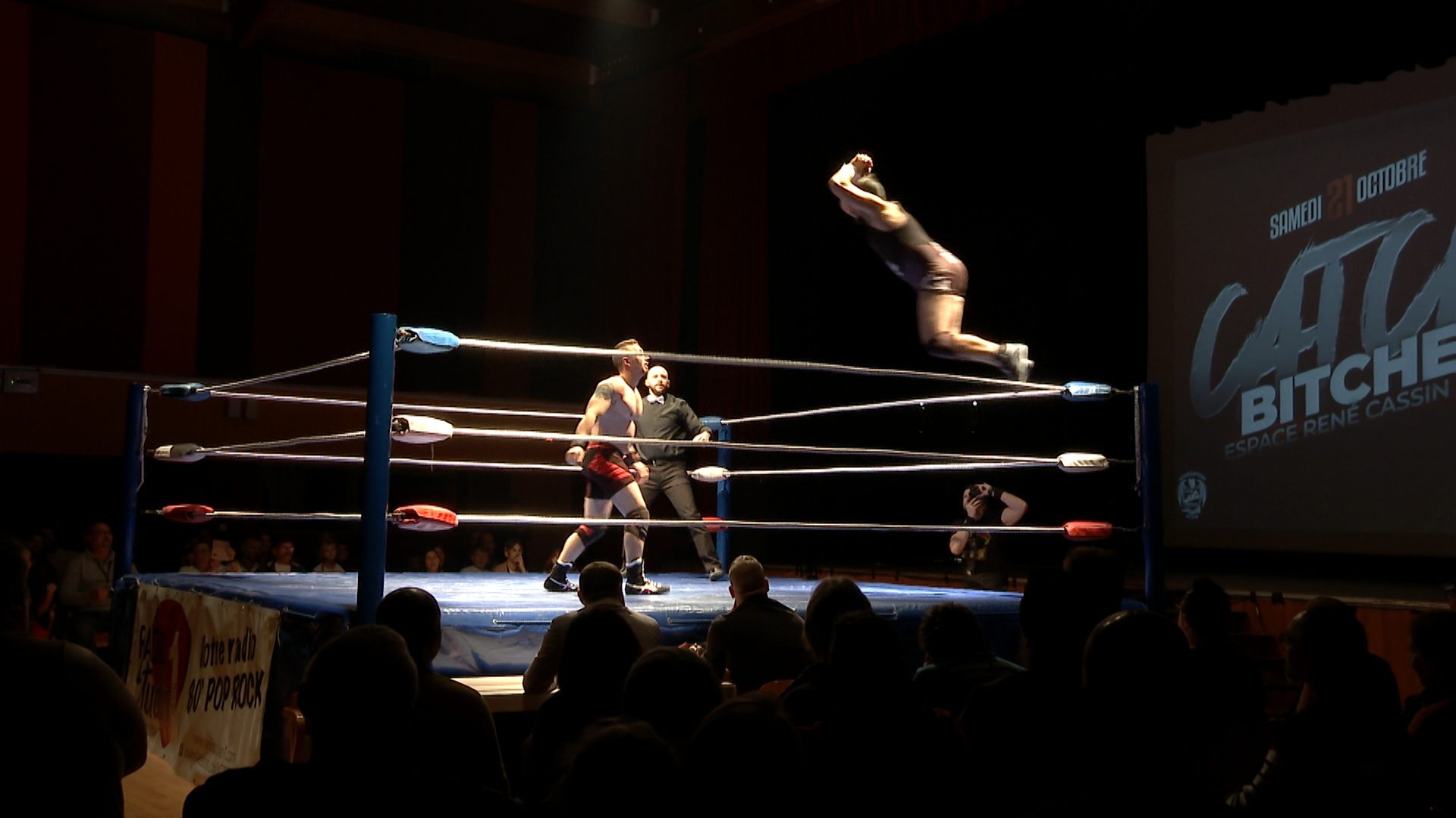 Le catch fait son retour à Bitche - Mosaik Cristal